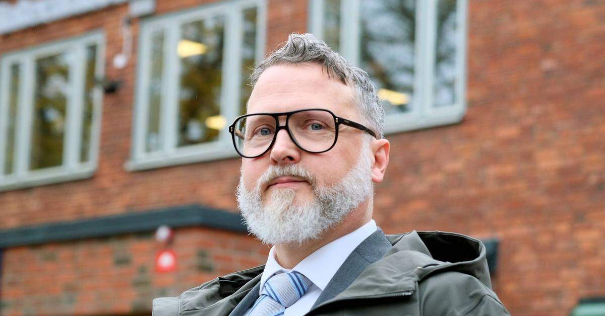 När han räddade skolan från gängen satte byråkratin stopp